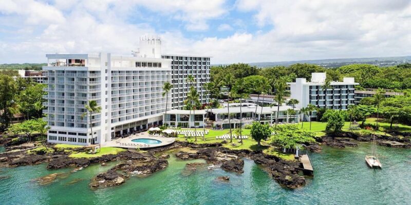 Grand Naniloa Resort - Double Tree by Hilton - Local Getaways