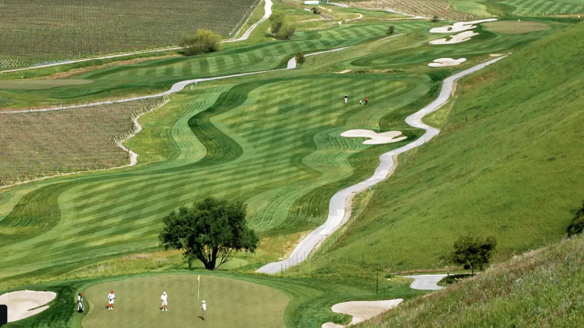 The Best Golf Courses in the Greater Bay Area - Local Getaways